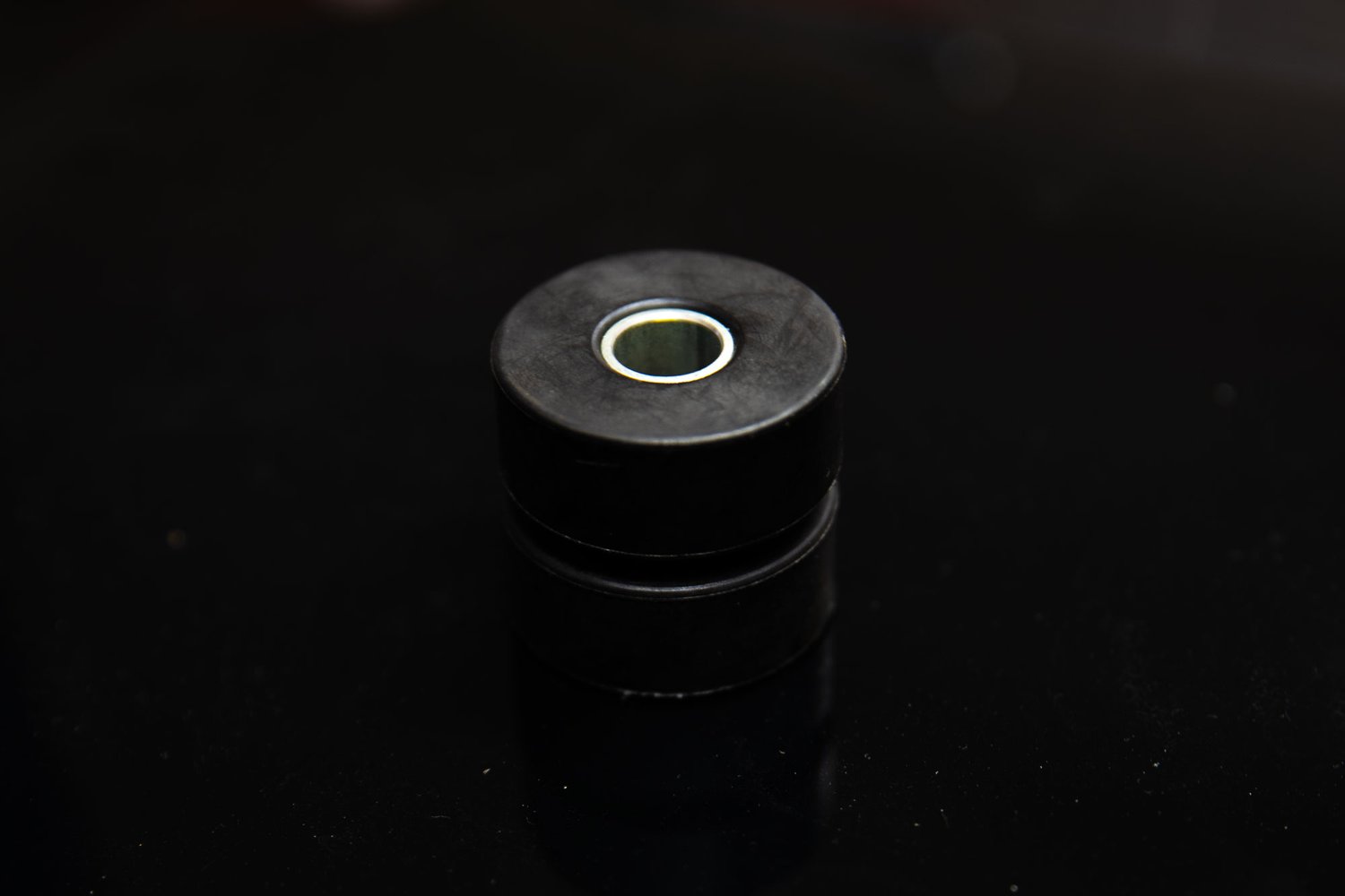 TOP HAT BUSHING – Riaction Performance Shocks